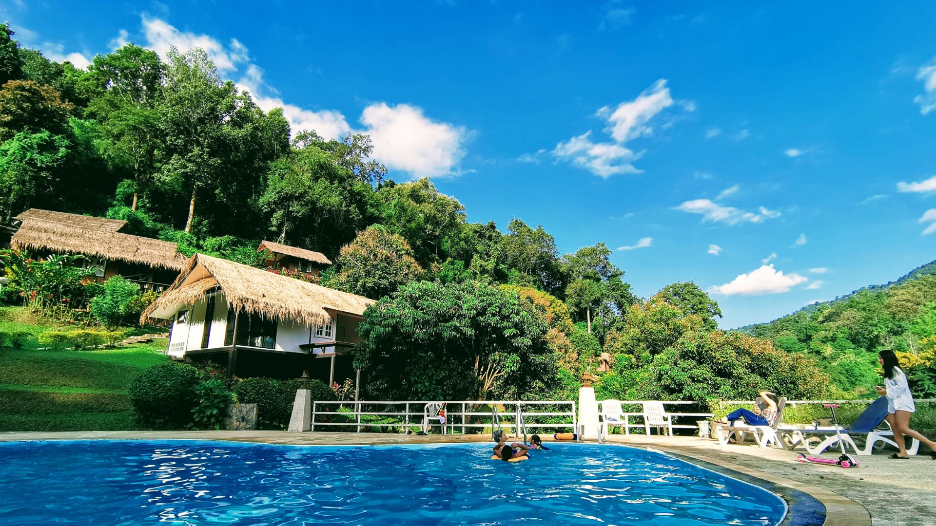 แม่สาวาเล่ย์ การ์เดน รีสอร์ต - เที่ยวชลบุรี นายชล 9chon